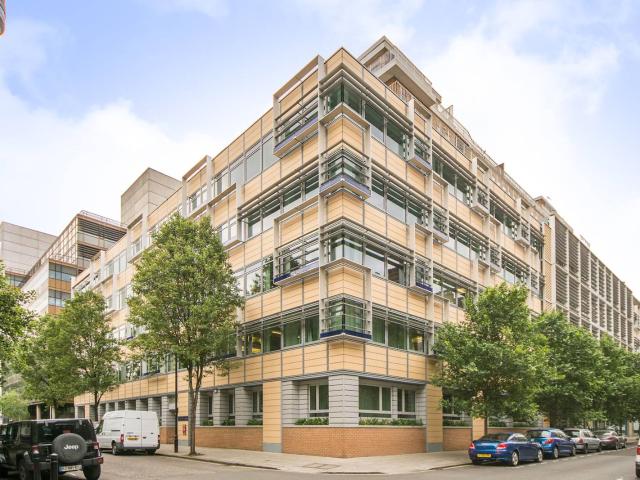 apartment in New Cavendish Street