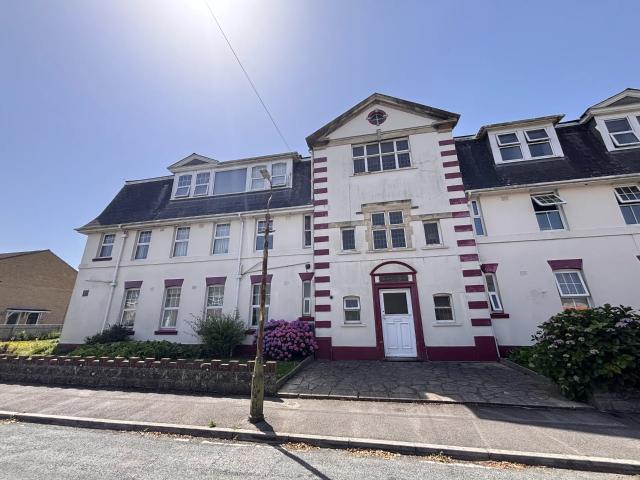 apartment in NEWSTEAD ROAD SOUTHBOURNE