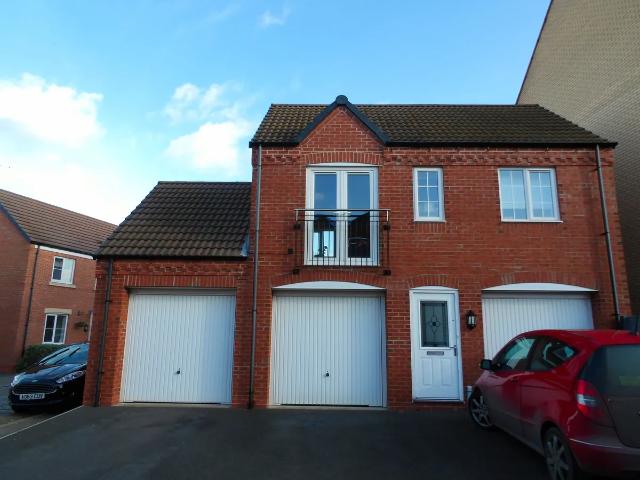 apartment in Nene Way, Bingham, NG13 8YF