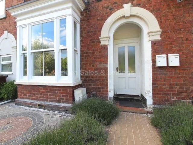 apartment in South Park, Lincoln
