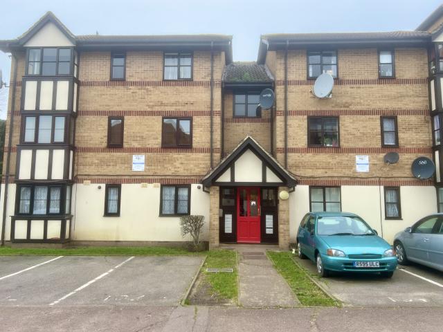 apartment in Somerset Gardens, Tottenham, N17