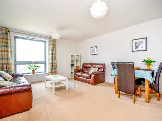 apartment in Schoolhouse Lane