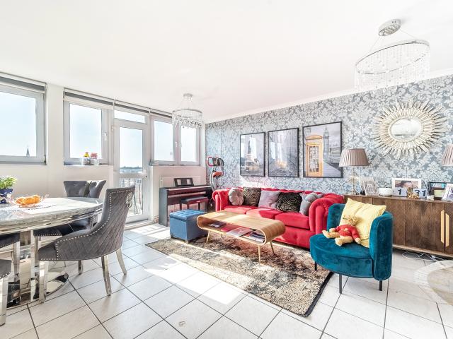apartment in Semley Place