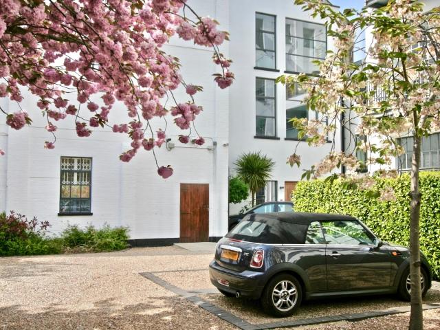 apartment in Shepperton Road, Islington