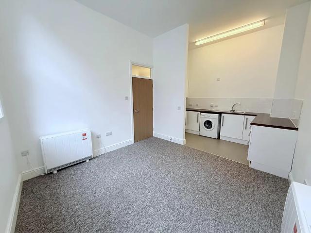 apartment in Short Hill, Nottingham