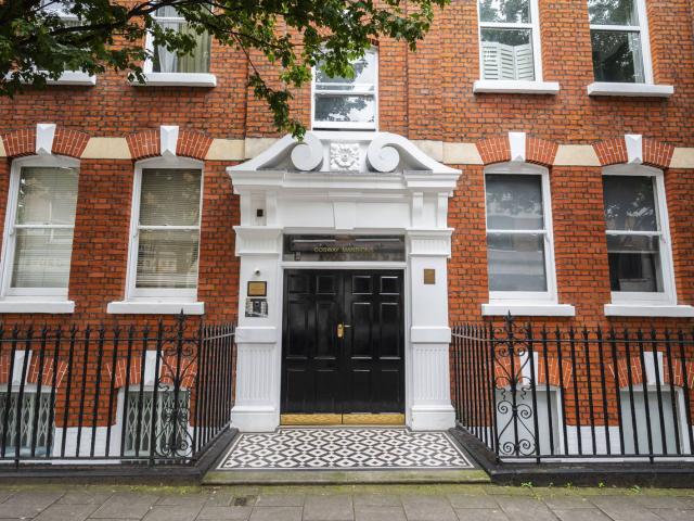 apartment in Shroton Street