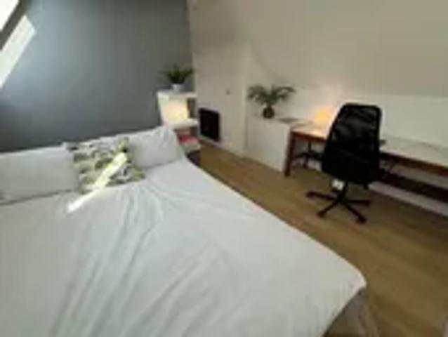 apartment in Sky Point One, Chilwell Road, Beeston, NG9 1EJ