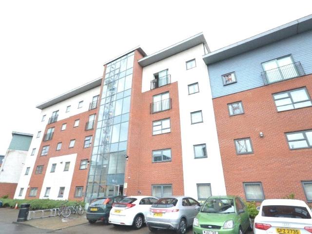 apartment in Slater House, Woden Street, Salford, M5 4UE