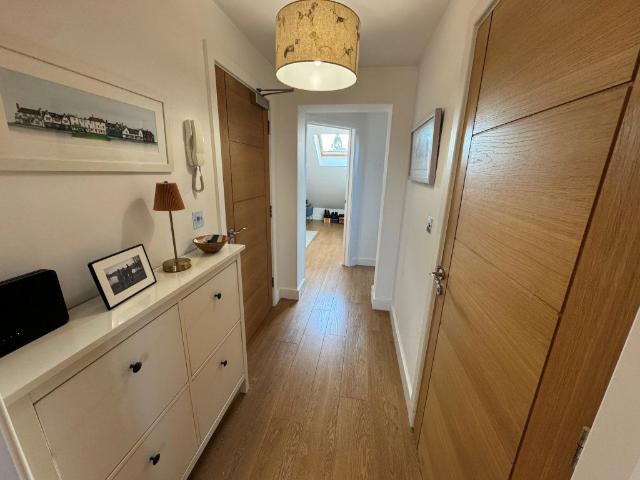 apartment in St Johns Hill, Sevenoaks, Kent