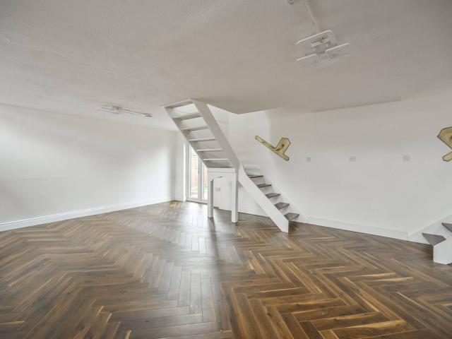 apartment in St Johns Road