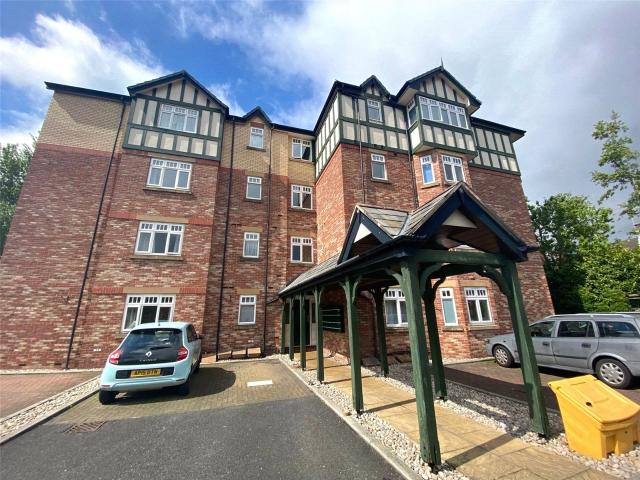 apartment in St James Court, 4 Moorland Road, Didsbury, Manchester, M20 6AZ