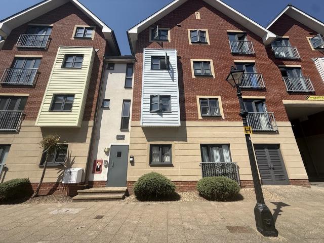 apartment in St. James's Street, Southsea, Portsmouth