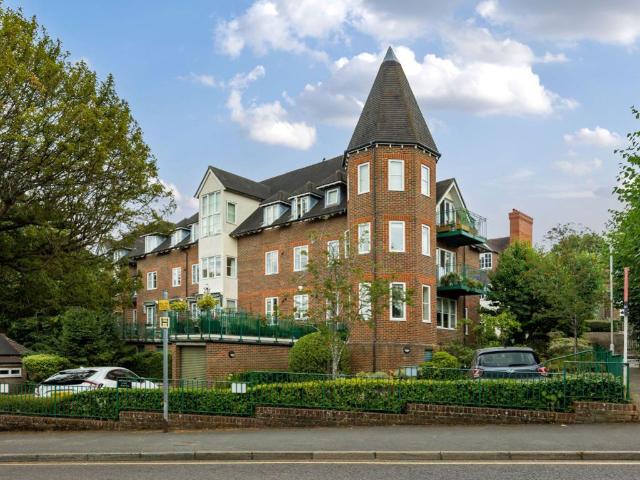 apartment in St Nicholas Court, Sevenoaks, Kent