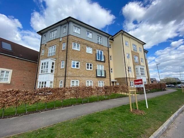 apartment in Stadium Approach Stoke Mandeville, HP21