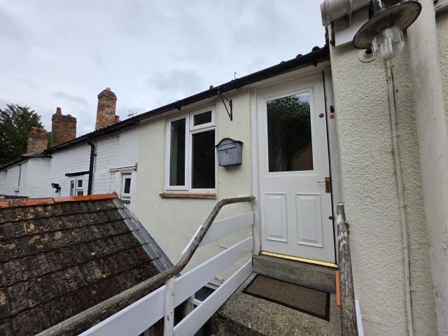 apartment in Staplegrove Road