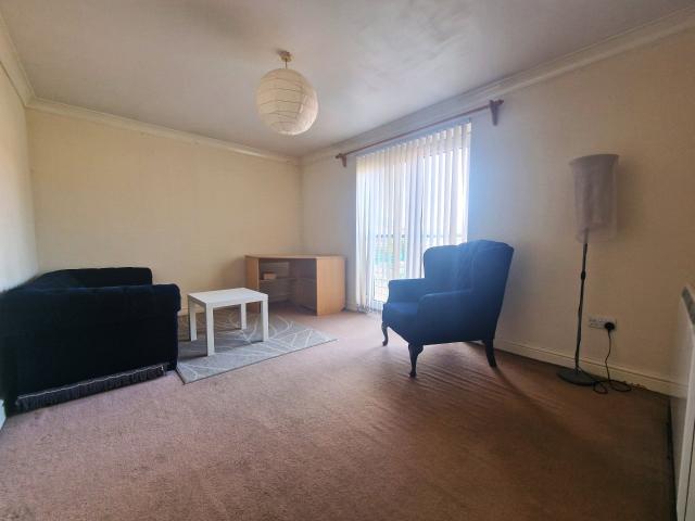 apartment in Sterling Court Newhall Hill