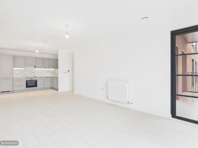 Apartment in Sterling Place, New Malden, KT3