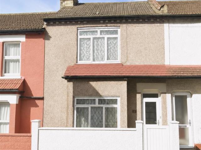 Apartment In Sumner Road, Croydon Cr0