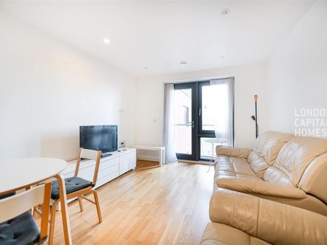 apartment in Portland House, 3 Chartfield Avenue, London