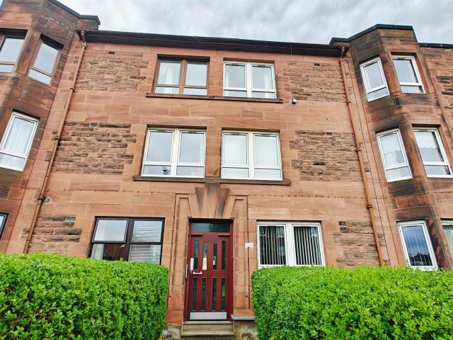 apartment in Paisley Road West