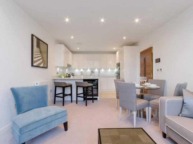 apartment in Palace Wharf