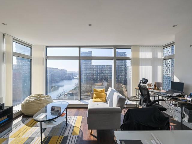apartment in Pan Peninsula Square