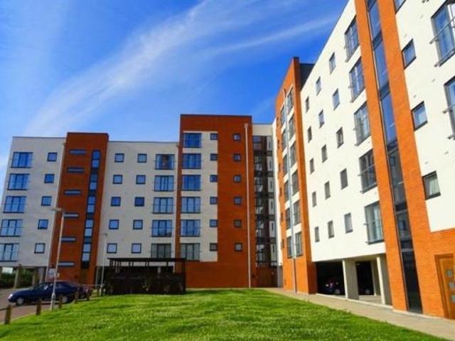 apartment in Pilgrims Way, Salford