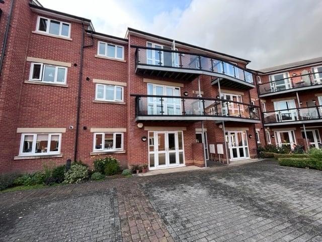 apartment in Priory Avenue