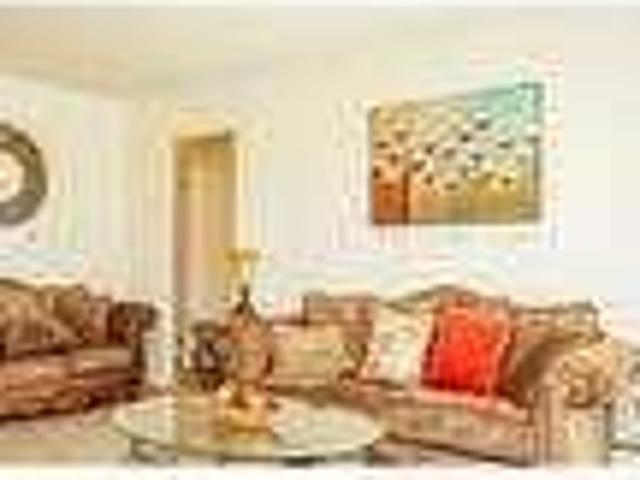 Apartment in prime location