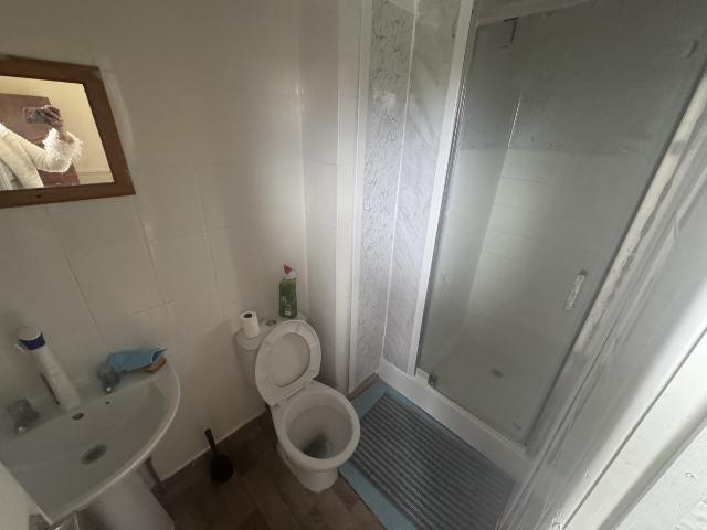 apartment in Prince Road, London, SE25 6