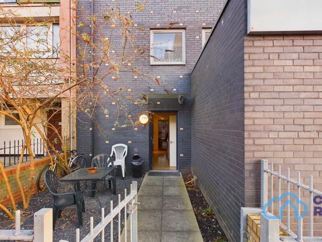 apartment in RM4 Broomfield Street | Poplar | London | E14 6GL