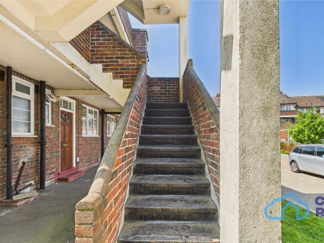 apartment in RM1 Woodstock Court | Lee | London | SE12 9HT