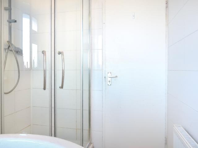 apartment in RM2 Beaconsfield Road | Canning Town | London | E16 4HS