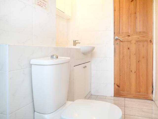 apartment in RM2 Broomfield Street | Poplar | London | E14 6BQ