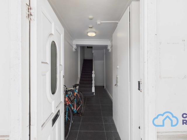 apartment in RM2 George Lane | Lewisham | London | SE13 6HW
