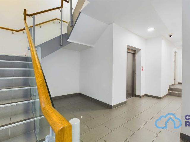 apartment in RM2 Trafalgar Gardens | Stepney Green | London | E1 3FW