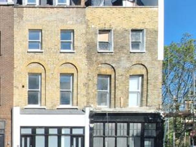 Apartment In Royal College Street, London Nw1