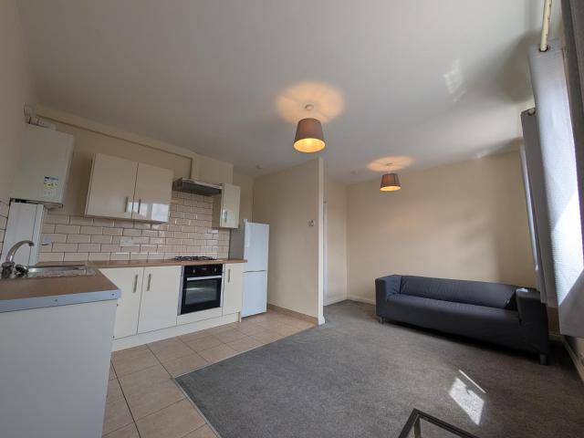 apartment in Robin Hood Lane