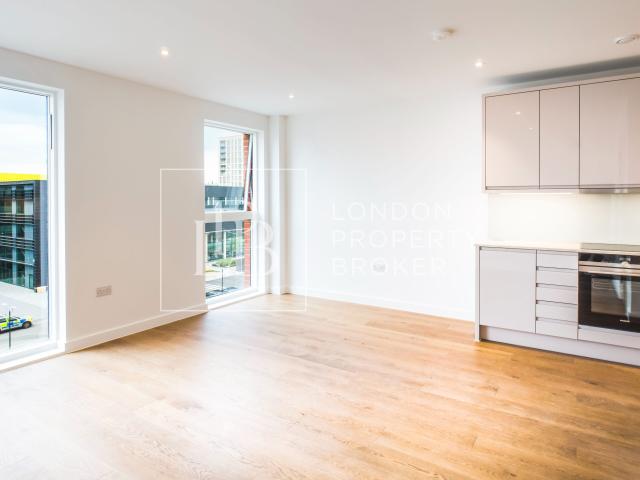 Apartment in Reverence House, Colindale, NW9