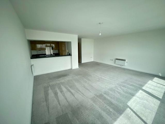 apartment in River Crescent, Waterside Way, NG2
