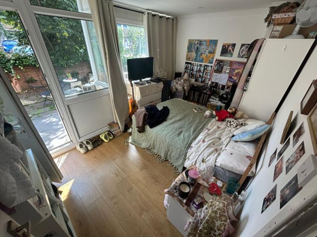 apartment in Rivet House, London, SE1