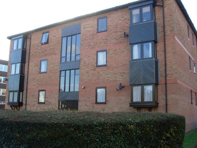 apartment in Rushdon Close, Romford, Essex, RM1 2RE