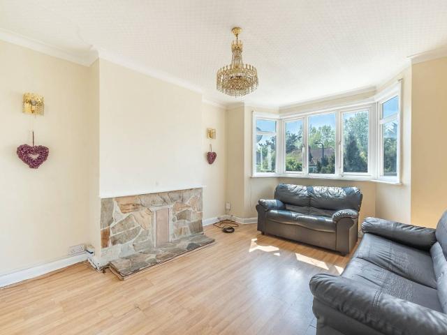 apartment in Woodgrange Close