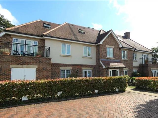 apartment in Woodside Gardens Marlow