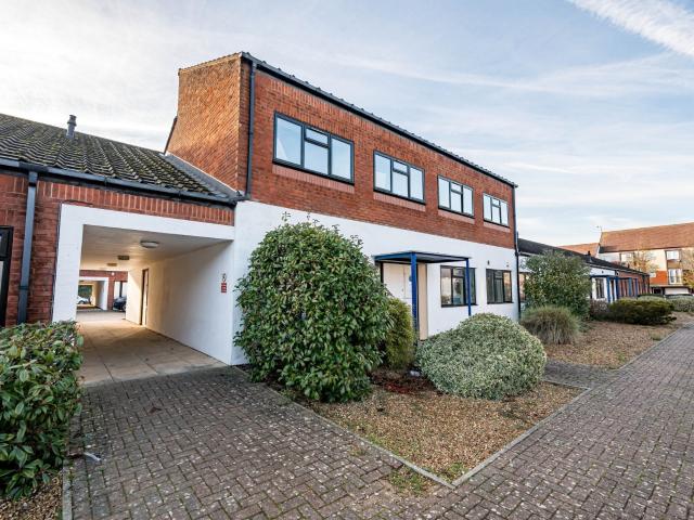 apartment in Walker Avenue Wolverton Mill