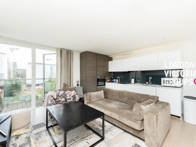 apartment in Wallace Court, 42 Tizzard Grove, London
