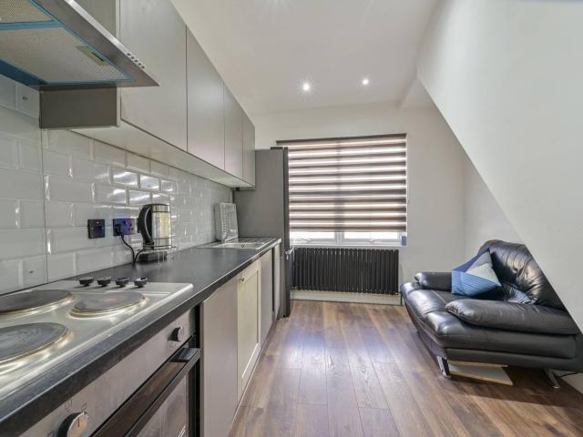 apartment in Wandsworth High Street