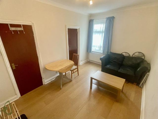 apartment in Welbeck Avenue, Southampton