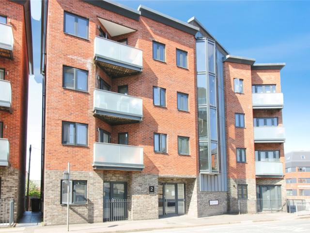 apartment in Weldale Street, Reading, RG1 7BX