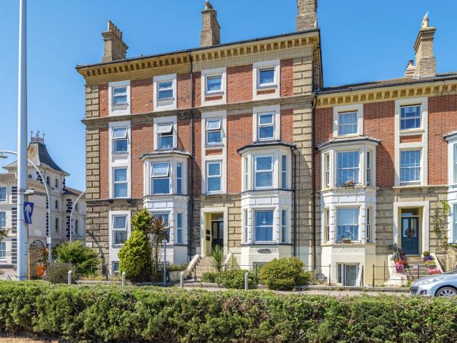 apartment in Wellington Esplanade, Lowestoft